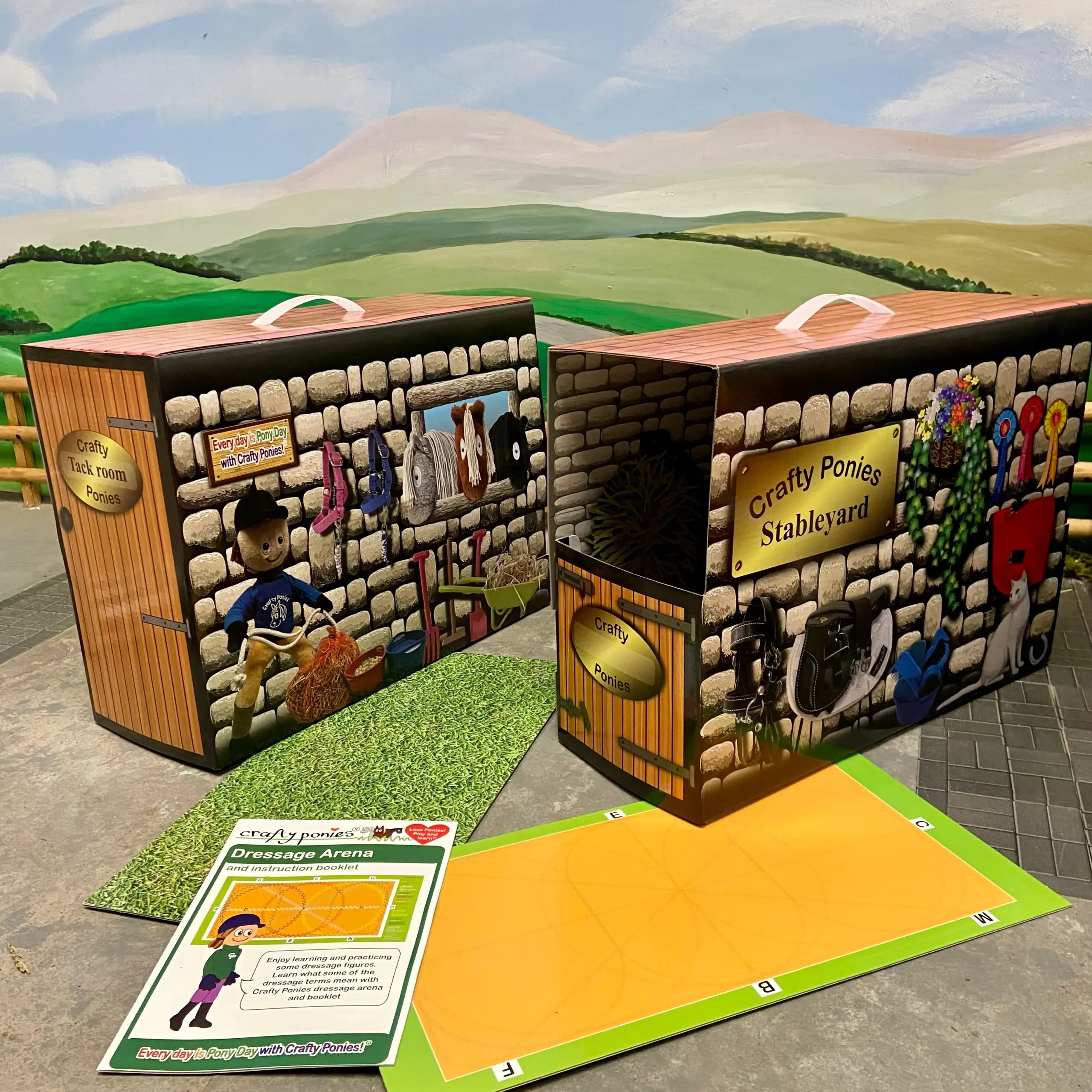 Crafty Ponies Cardboard Stable - HAPPA Direct